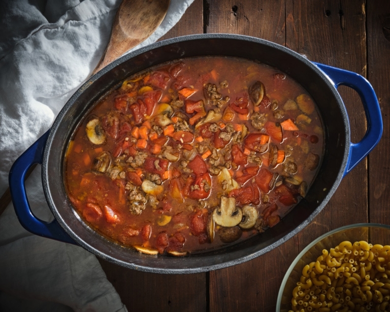 One-Pot Beefy Tomato Macaroni Dinner - Canadian Beef | Canada Beef